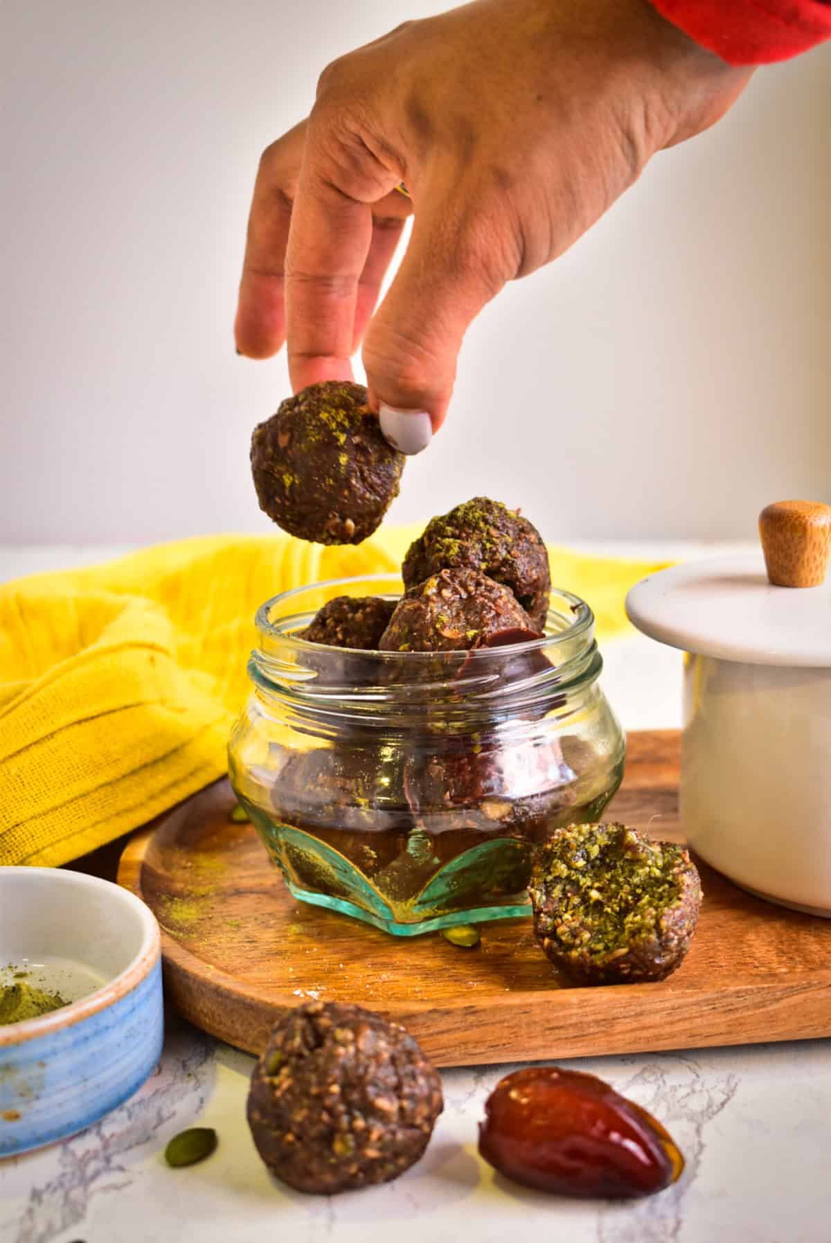 Bolitas de matcha y chocolate | 👩‍🍳Recetas Saludables | Cocinable
